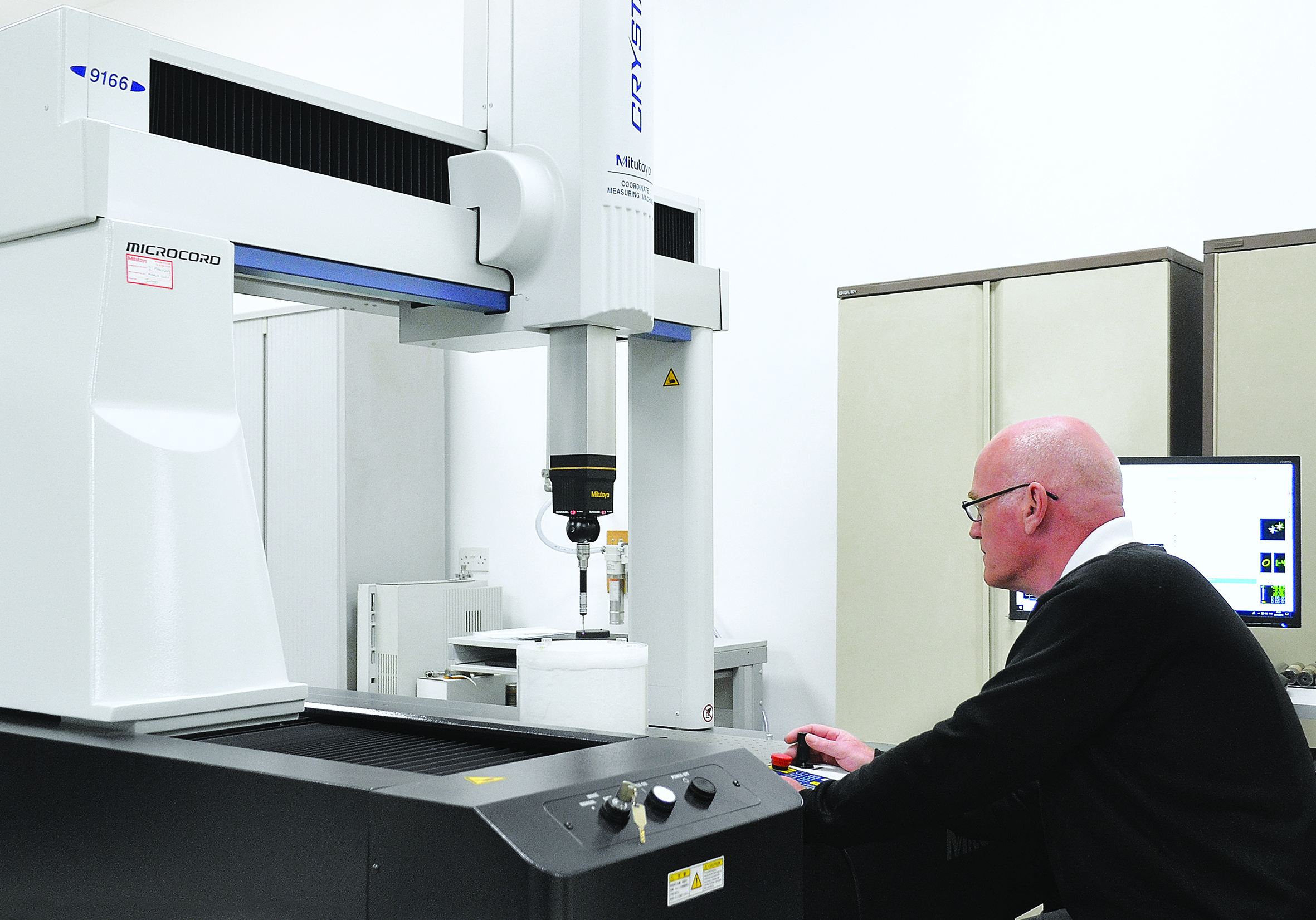 Quartztec Case Study Cover Image - Mitutoyo Mexico